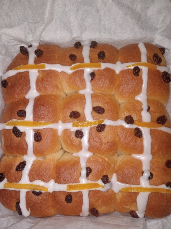 Hot Cross Buns (Half Dozen) (Pre-Order) | Breads On Oak